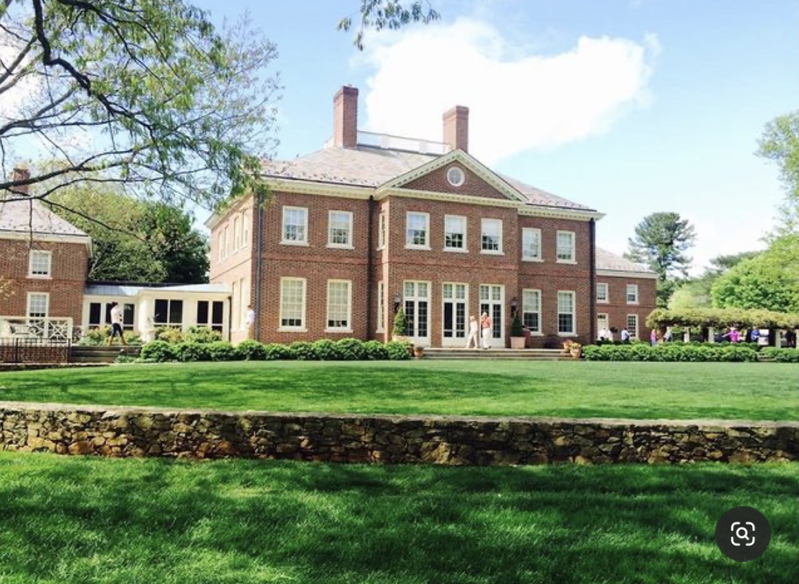 Huntley Hall – North American Country Estates